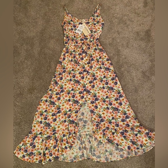 Rewind | Dresses | Rewind Jr Maxi Dress Ivory With Flowers Xs Nwt ...